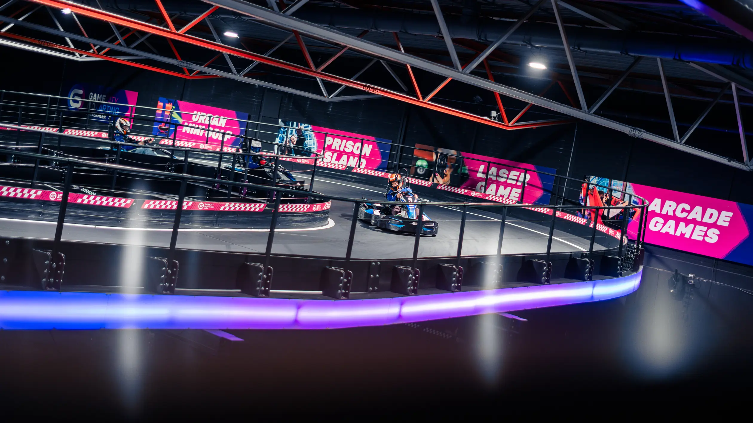 Karten Delft: Race op de snelle baan van Gamecity | Gamecity
